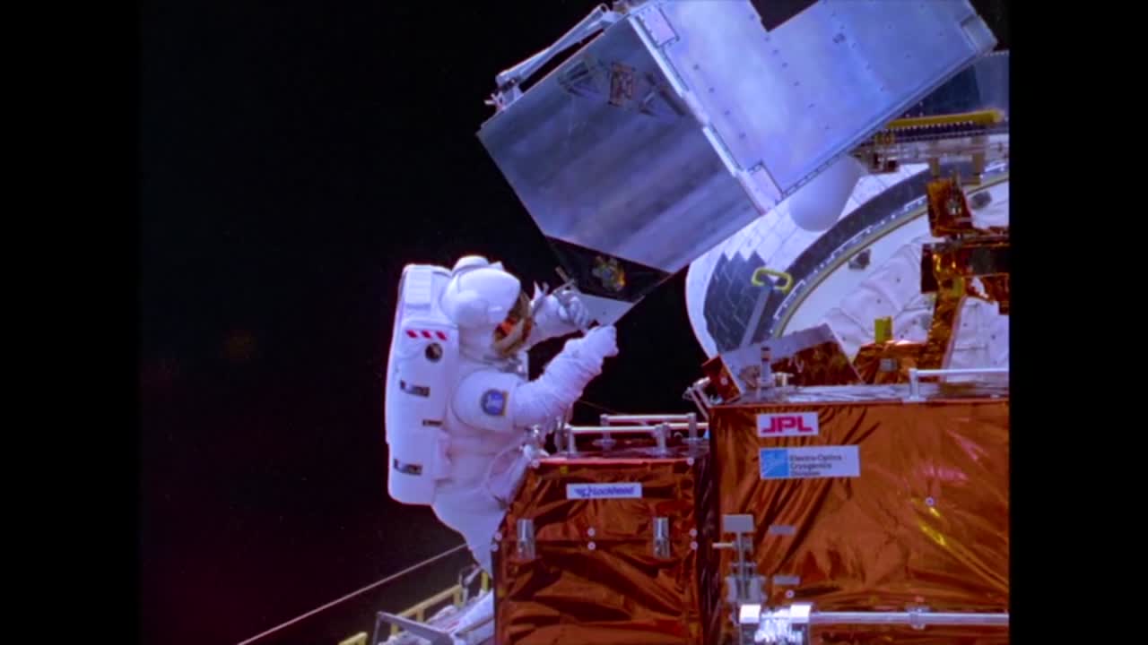 Spacewalk Hubble