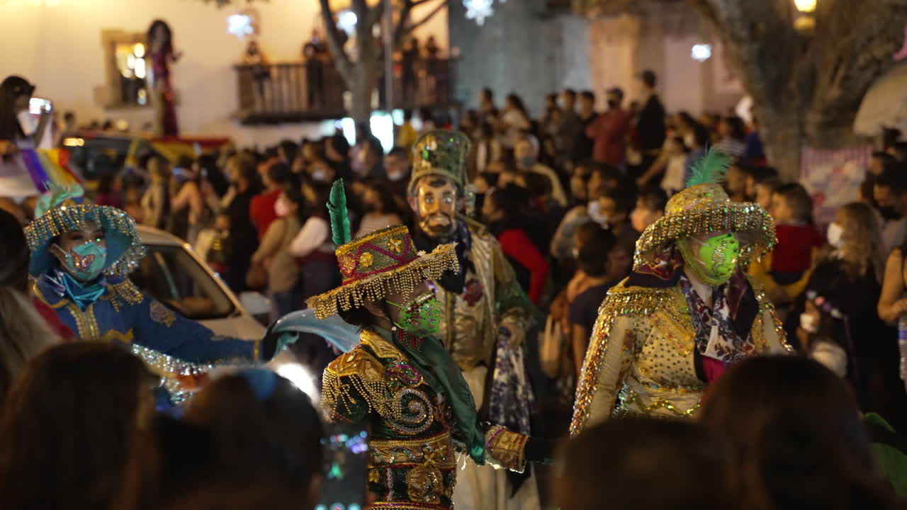 Carnaval De Taxco, Mexico, Crowd Of People And Dancers In Costumes On ...