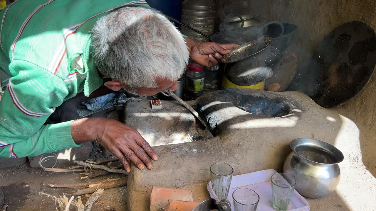 Tea Being Prepared By Old Poor Man In Local Dhaba In Bihari Style In ...