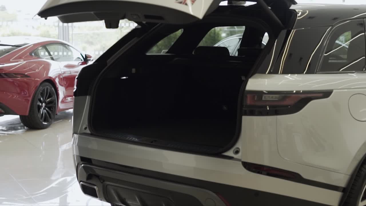 Rear Door Opening With Foot Contact, Range Rover, Modern Car Interior ...