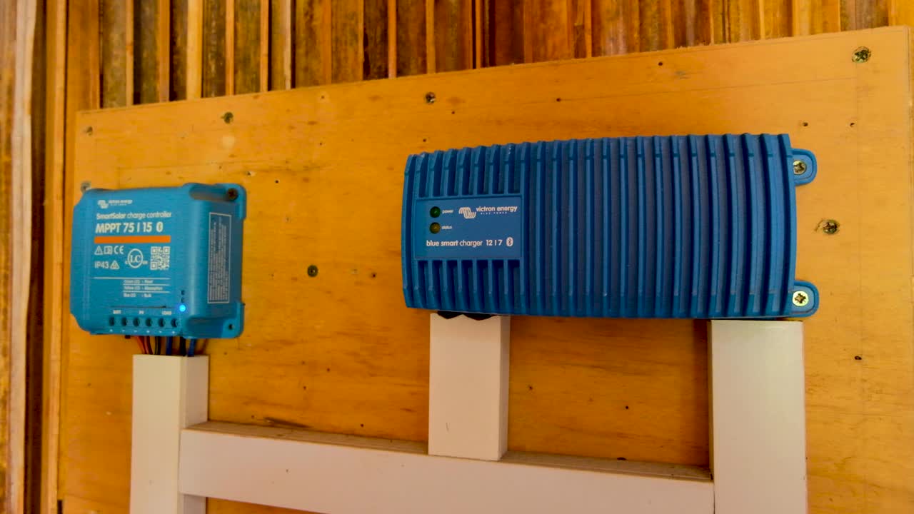 Blue Smart Professional Battery Charger And SmartSolar Charge ...