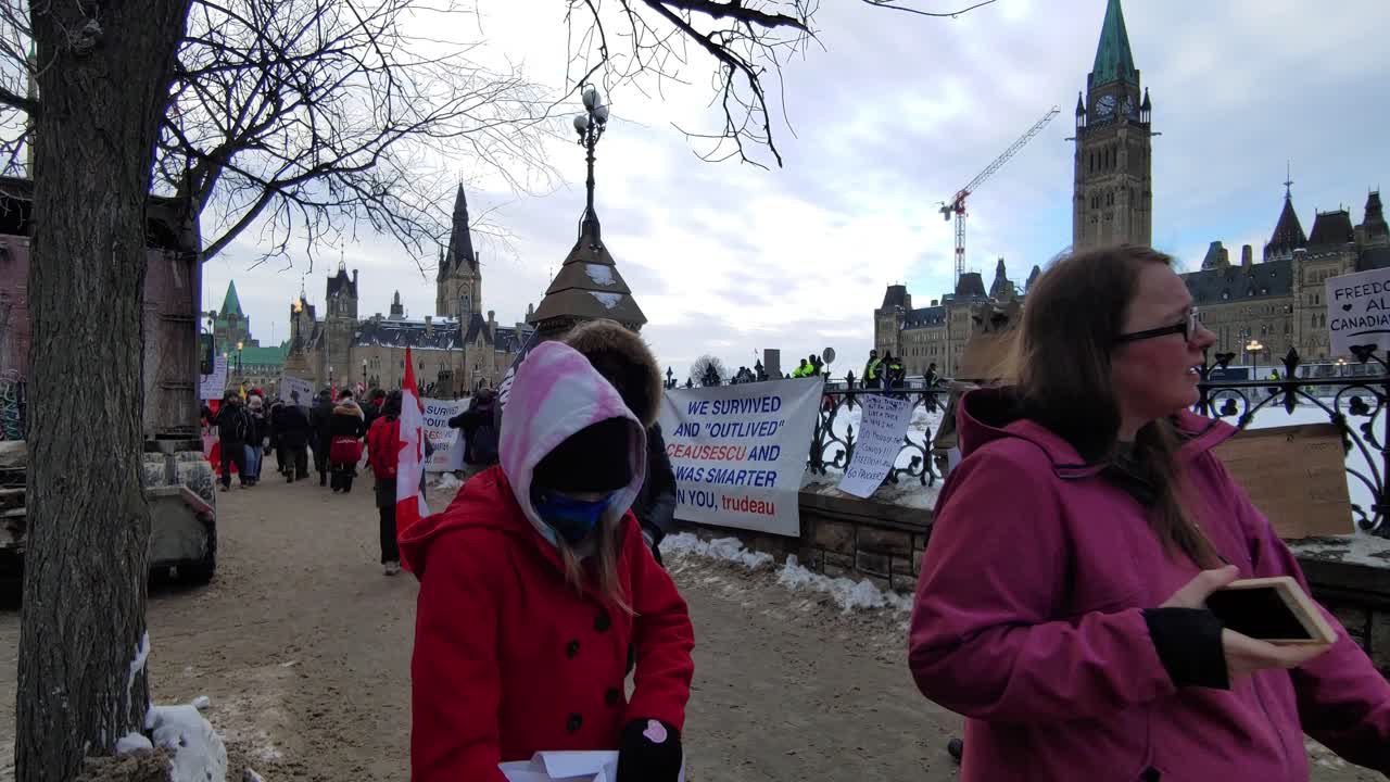 Freedom Convoy 2022 Crowd Of People On Street Protesting Free Stock ...