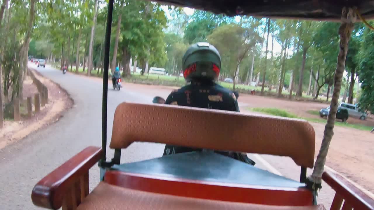 Hyperlapse Of Traveling Around Siem Reap And Angkor Wat In A Tuk Tuk ...