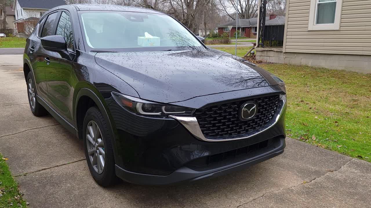 Close Up Shot Of Rain Drops Falling Over The 2019 Mazda Cx-5 Free Stock ...