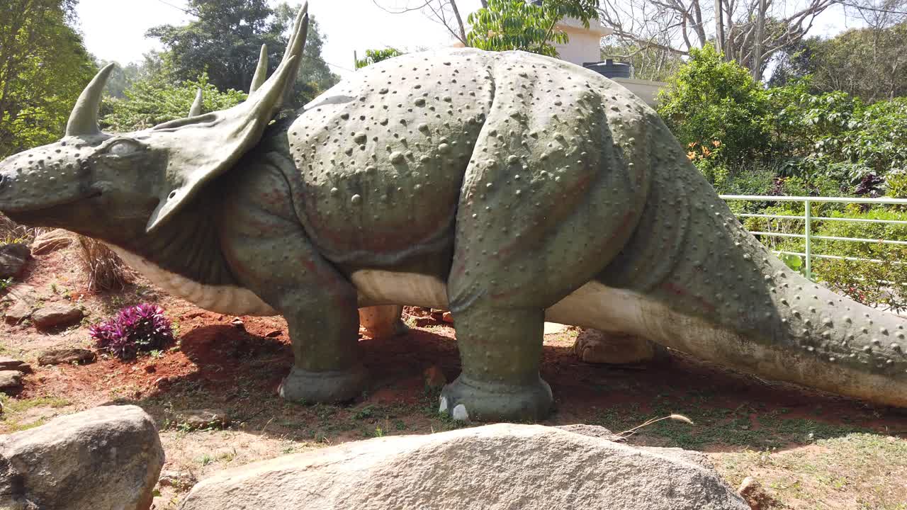 Themed Park Dinosaur Styracosaur, Styracosaurus Albertensis Model In ...