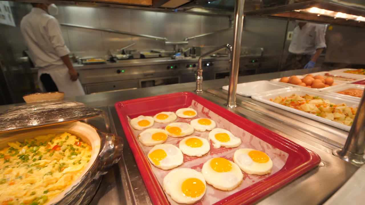 Chinese Continental Food Buffet Mini Fired Egg Steamed Rice Needle ...