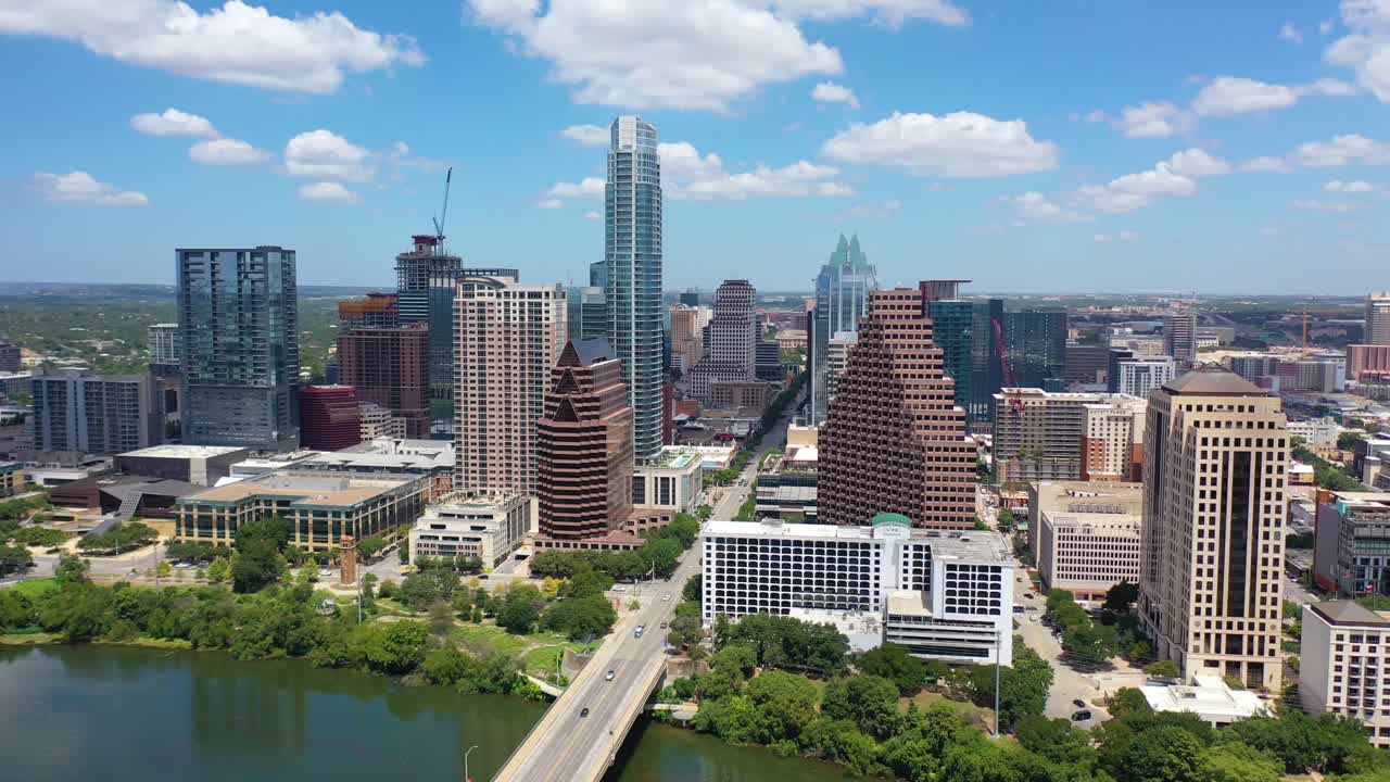 Beautiful Aerial Over Downtown Austin, Texas Reveals The State Capitol ...