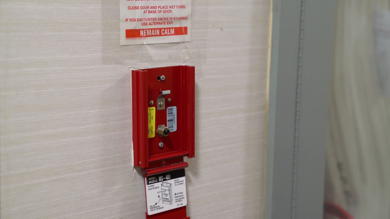 Pulling Fire Alarm Station For Fire Prevention And Safety Testing ...