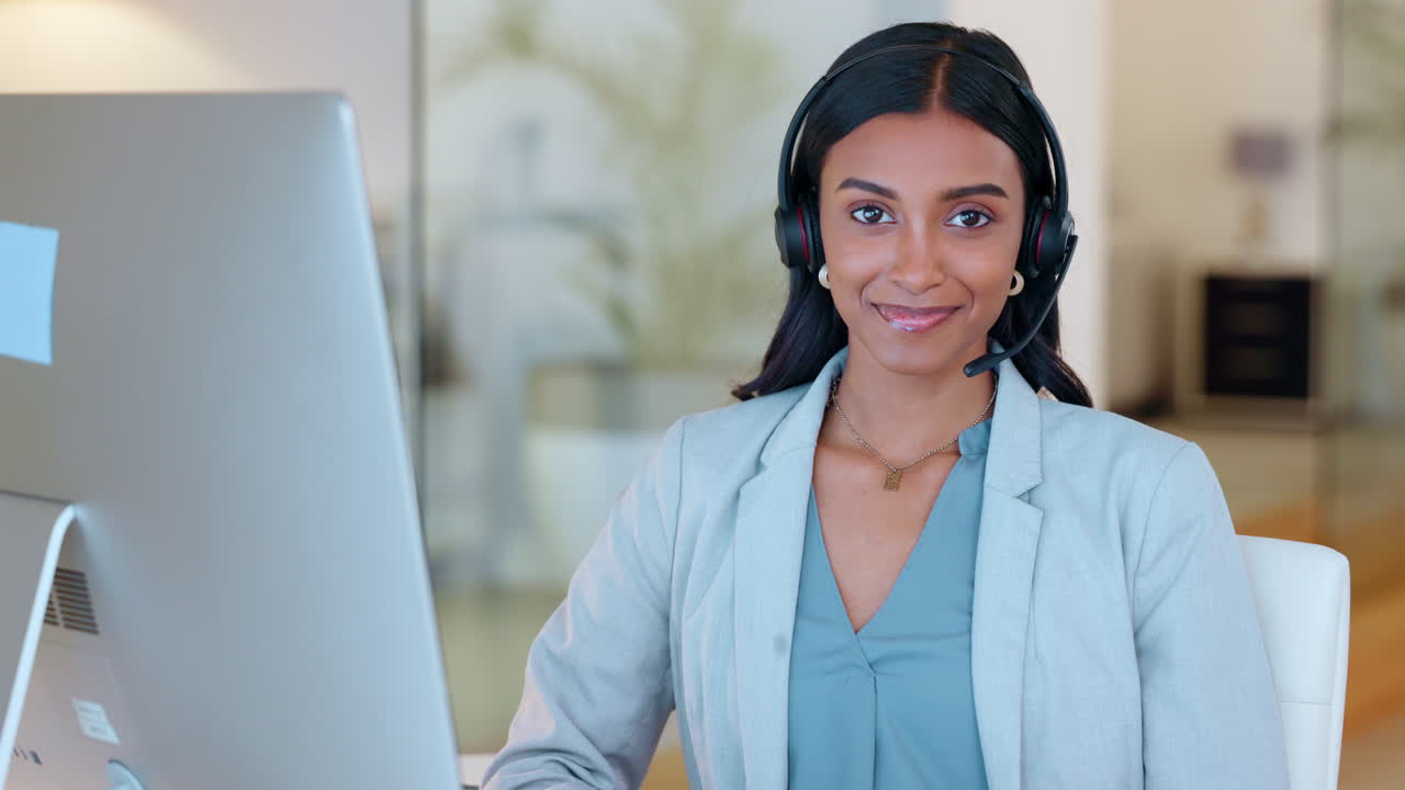 Female Call Center Agent Typing An Email Free Stock Video Footage ...