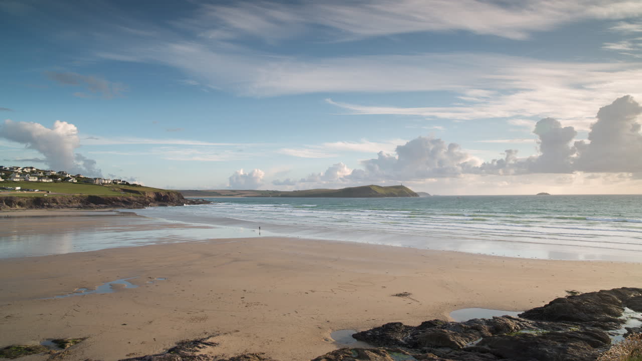 Premium stock video - Polzeath sunset 00