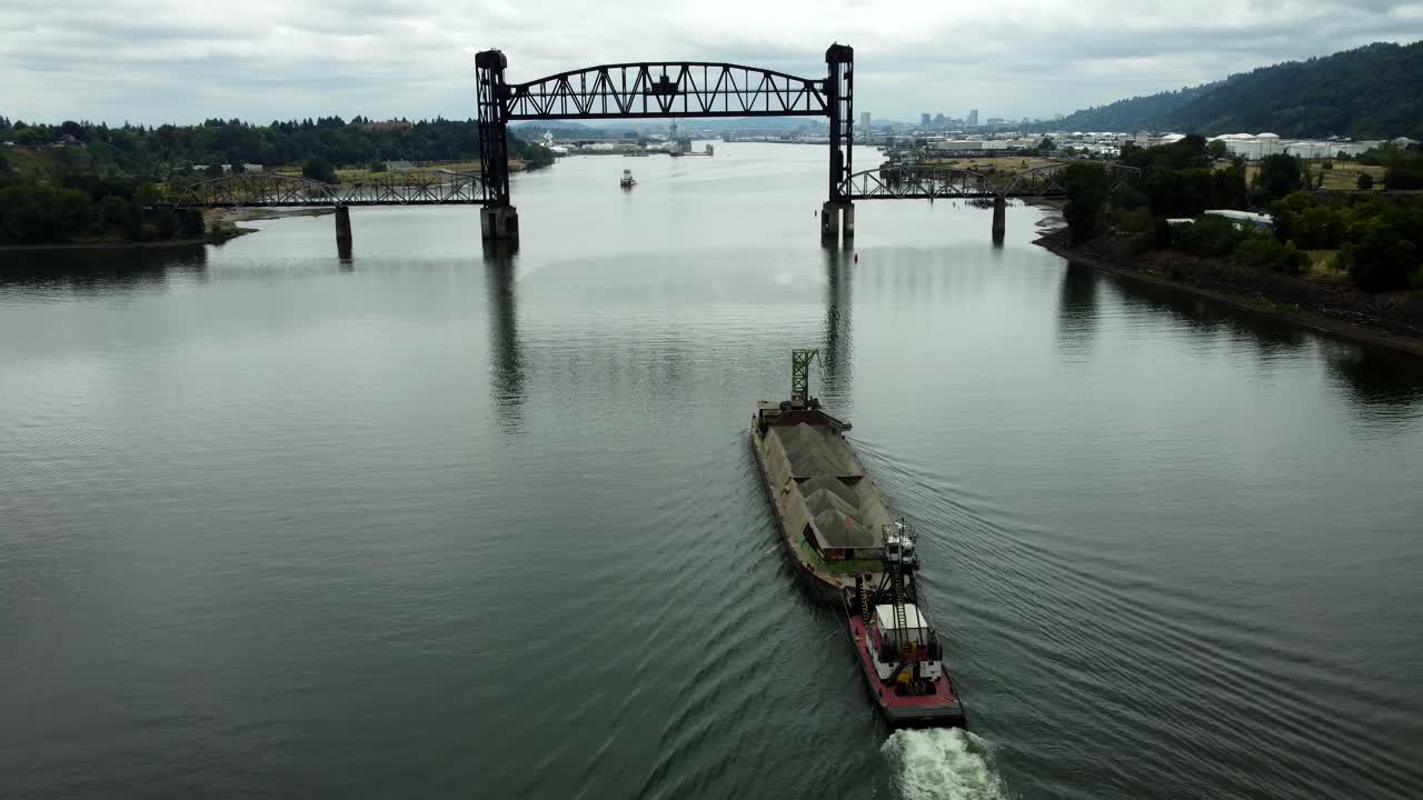 US, Oregon, Portland, St Johns, 2025-07-26 - Drone view of a barge ...
