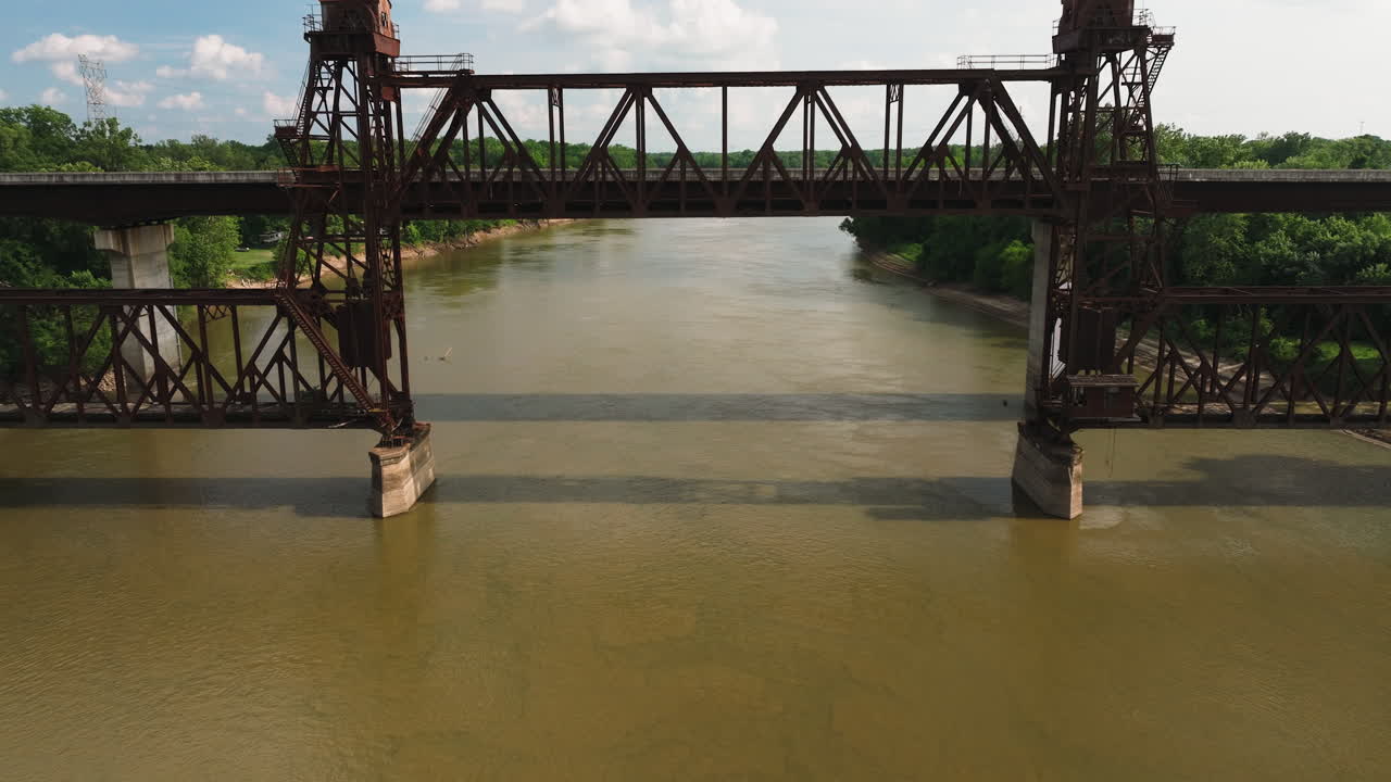 Rusty Truss Train Lift Bridge Over White River Near Twin City ...