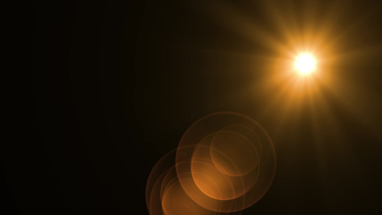 Lumière éclair. lumière, soleil, rayons de soleil, l'aube, le lever du ...