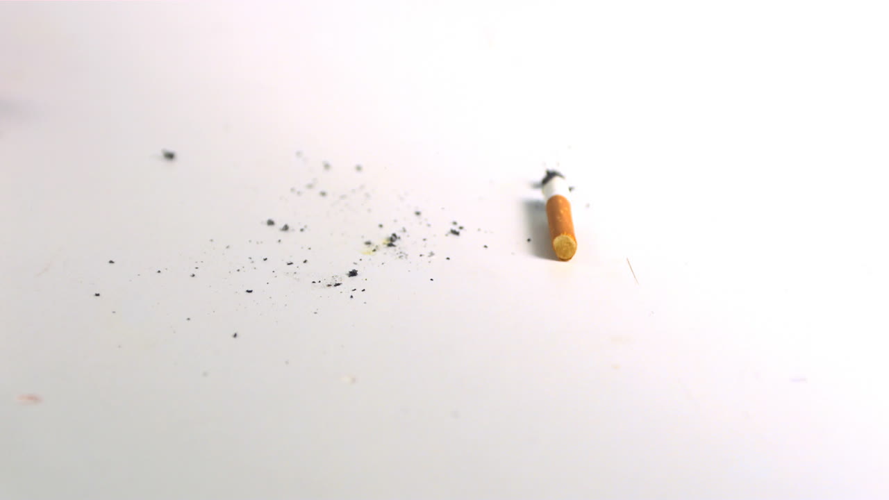 cigarette falling | freepik