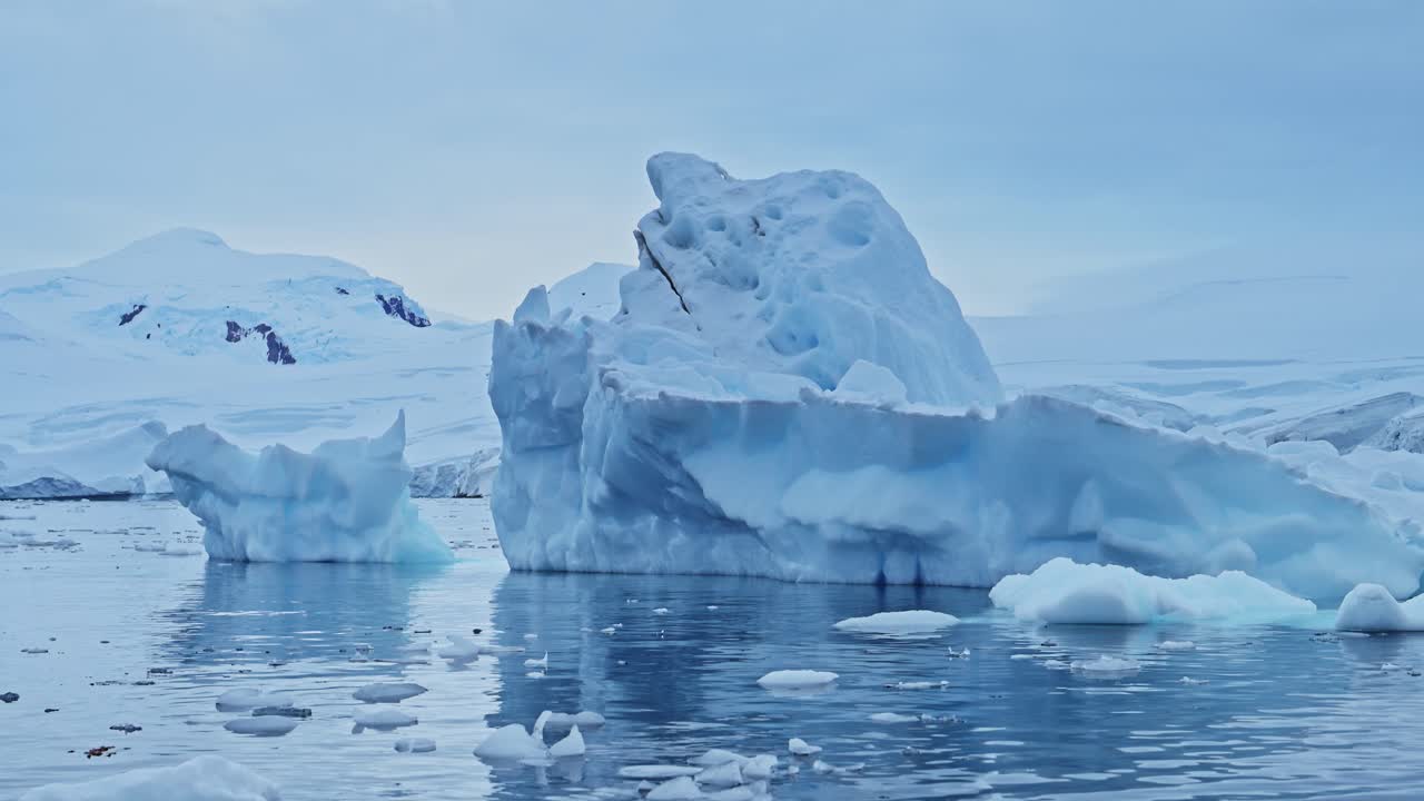 Antarctica scenery of icebergs and ice on antarctic peninsula in vast ...