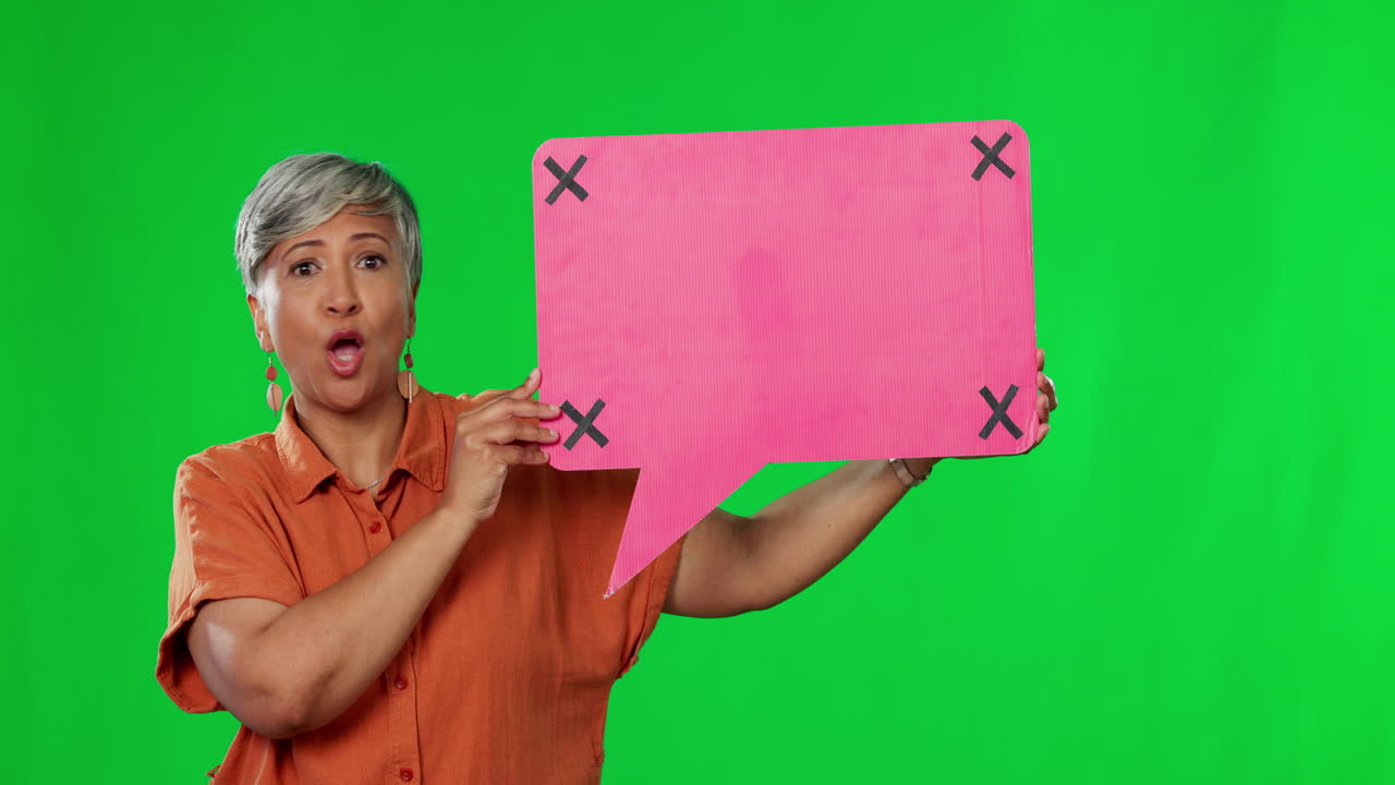 Premium stock video - Green screen, speech bubble