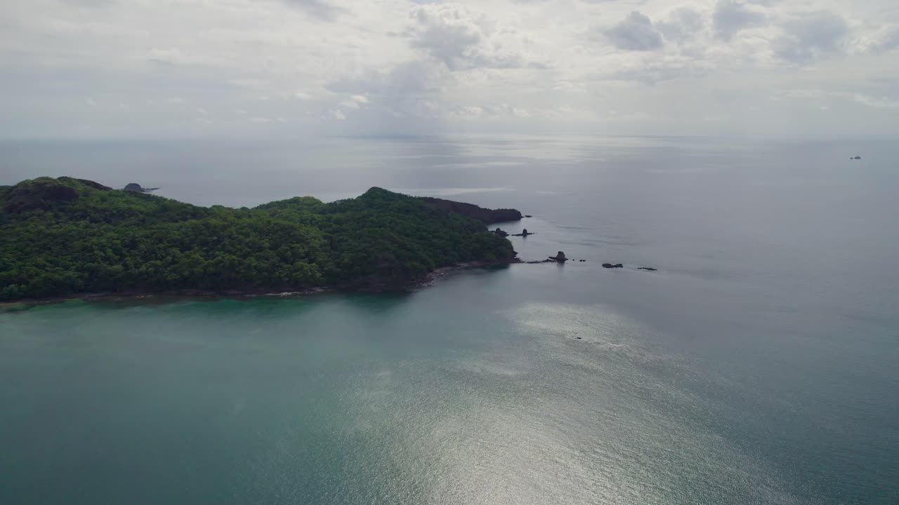 Descarga Gratis Vídeos De Stock De Una Toma De Drones En 4k De Punta ...