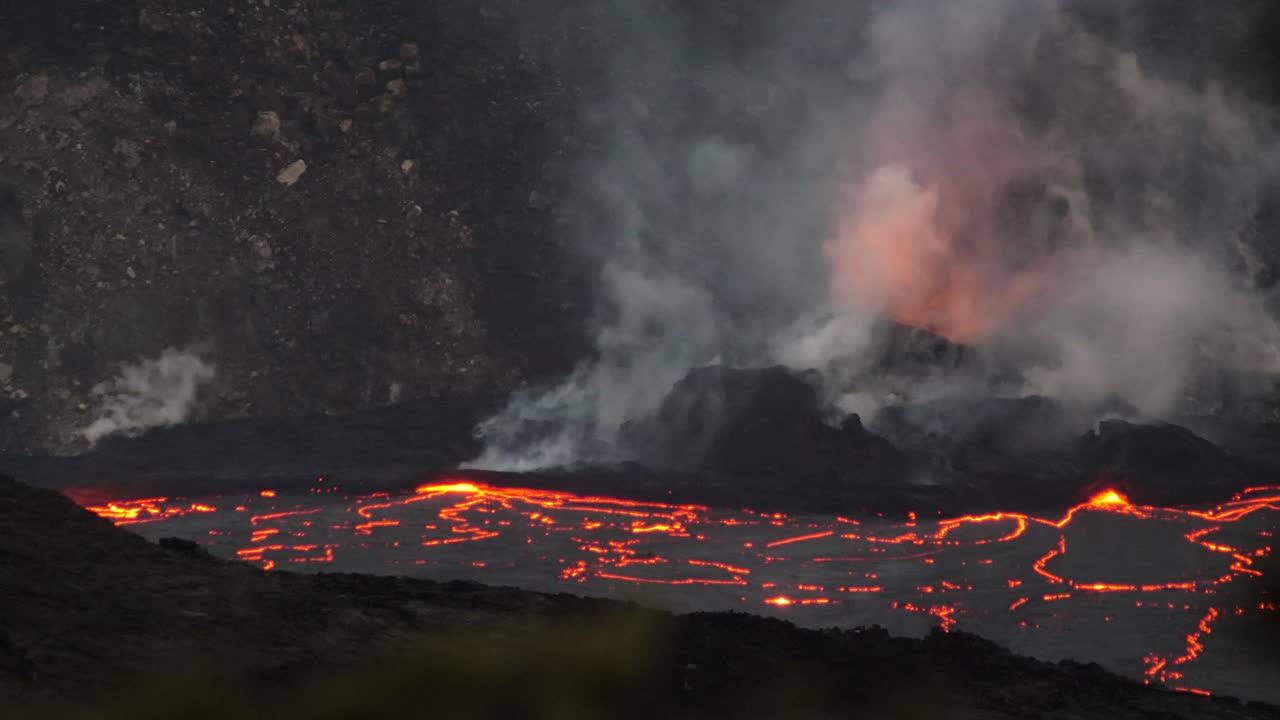 Dark Deep Vivid Red Magma Smolders In Volcano National Park | Lava Post ...