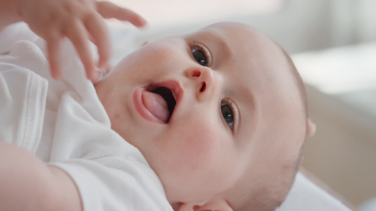 Beautiful baby looking curious infant addorable toddler 4k Premium ...