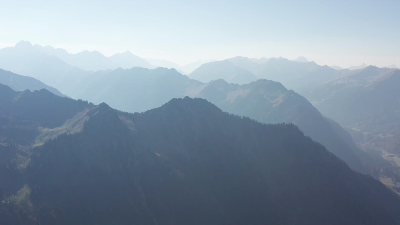 EPIC CINEMATIC BAVARIAN ALPS | Nebelhorn Mountain | 4K D-LOG REC709 ...