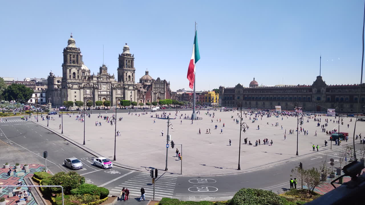 Premium stock video - View of entire zocalo at mexico city