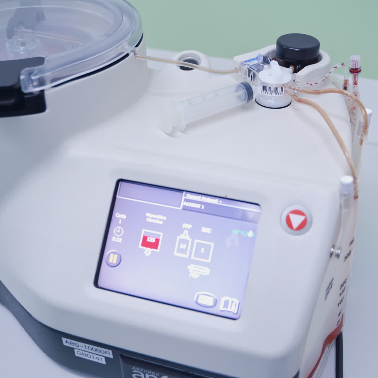 Contemporary apparatus for stem cells. Stem cells injection procedure ...