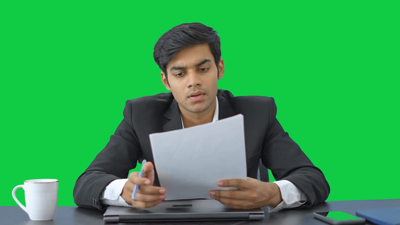 Indian Entrepreneur Signing The Contract Green Screen Free Stock Video ...