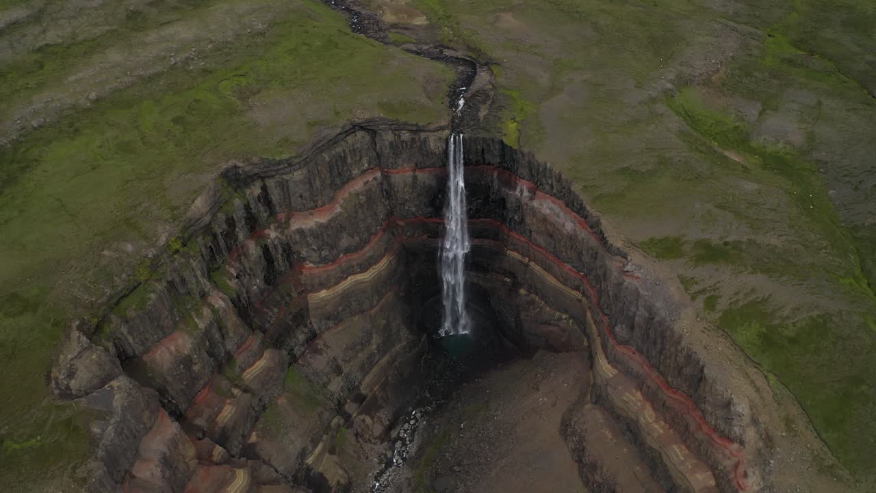 Aerial Top Down Shot Of Famous Hengifoss Waterfall And Stunning Ravine ...
