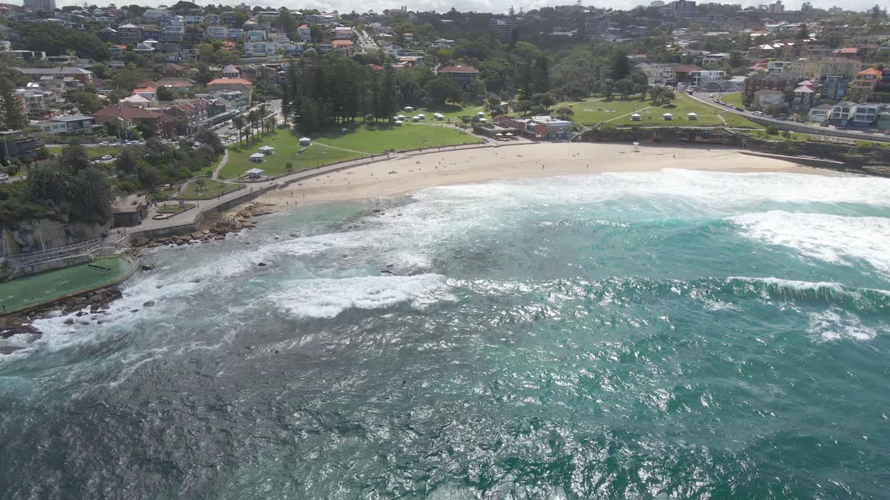 Bird's Eye View Of Bronte Beach Near Public Swimming Pool - Bronte Park ...