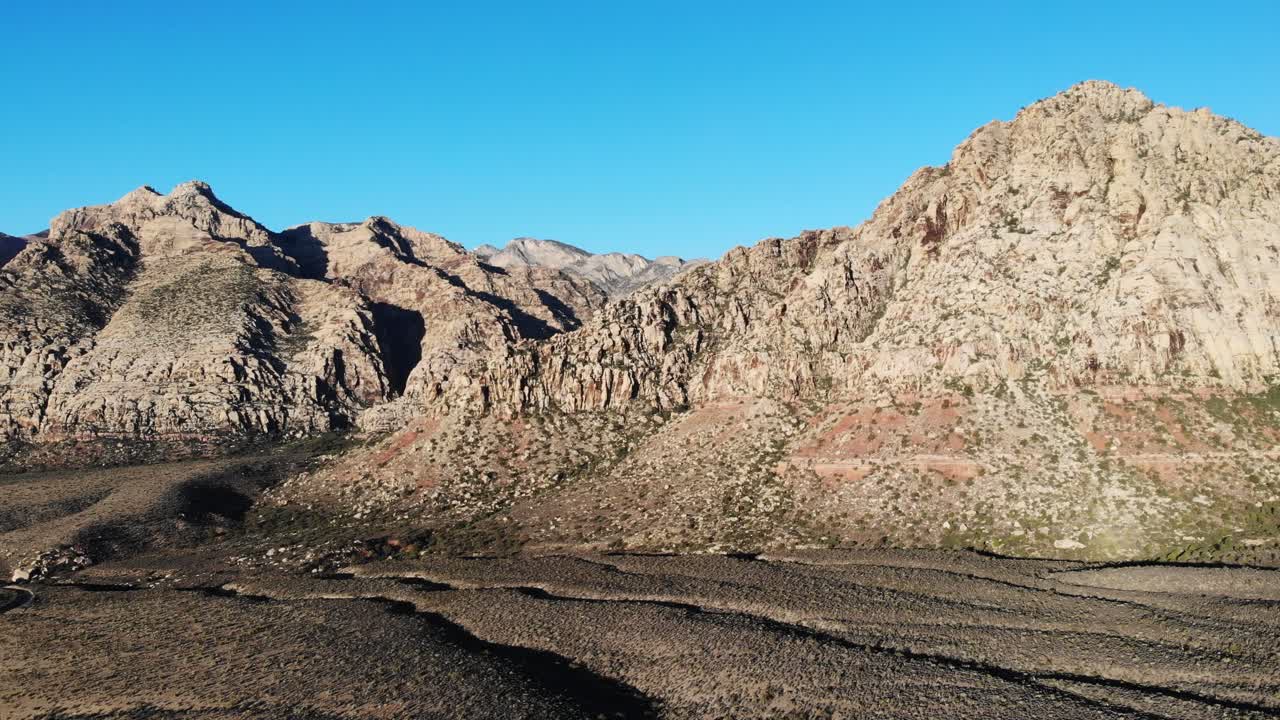 Vidéo de stock Premium - Parois du canyon et boucle panoramique dans le ...