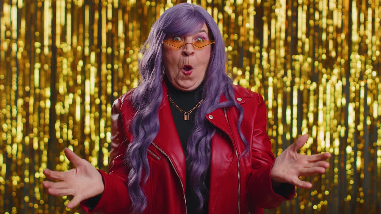 Excited Amazed Woman Surprise Looking At Camera With Big Eyes Shocked ...