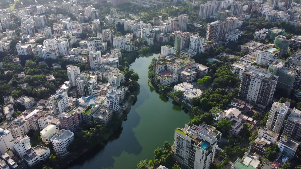 Beautiful residential area with lake aerial view of banani dhaka ...