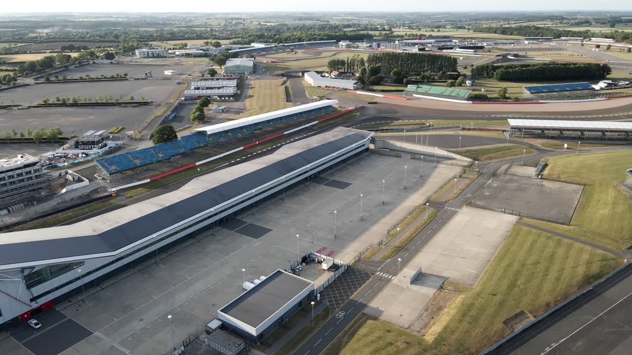 Silverstone Motorsport International Pit Straight British Racetrack F1 ...