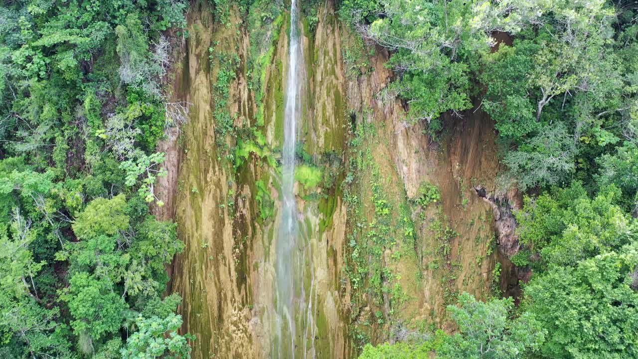 The Salto Del Limon Waterfall In The Samana Peninsula, Dominican ...