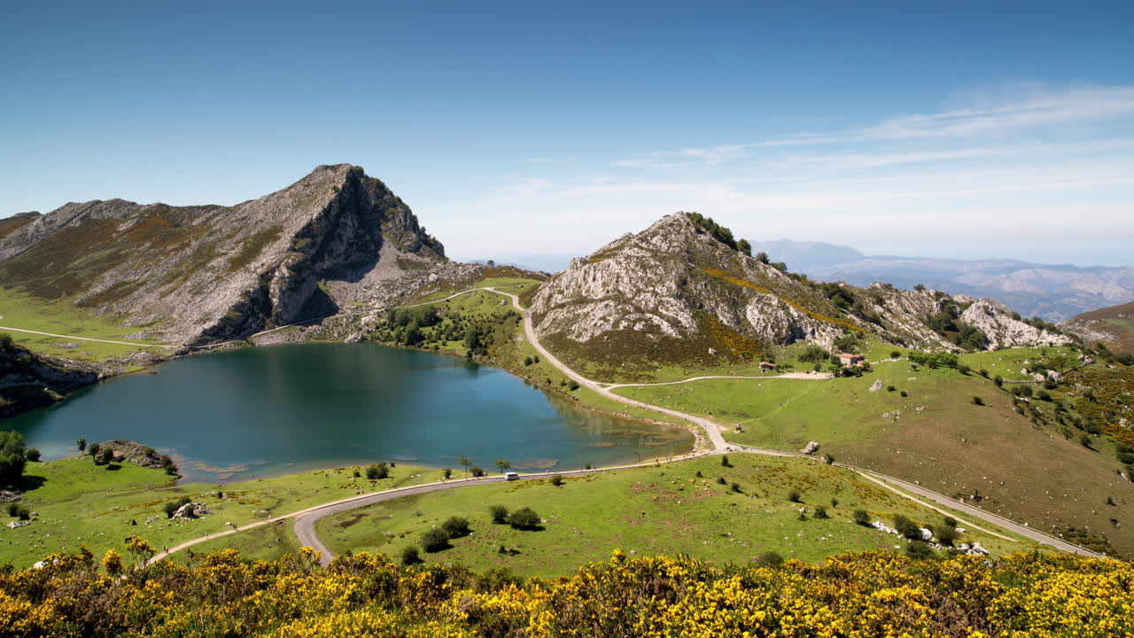Free stock video - Covadonga lake 00