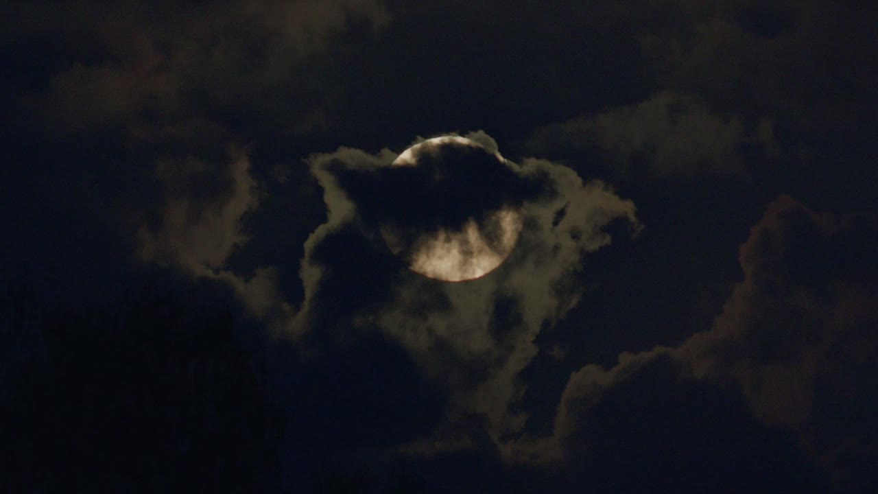 Dramatic Low Moon Rise Through Thin Cloud Layer Time Lapse Strong Air ...