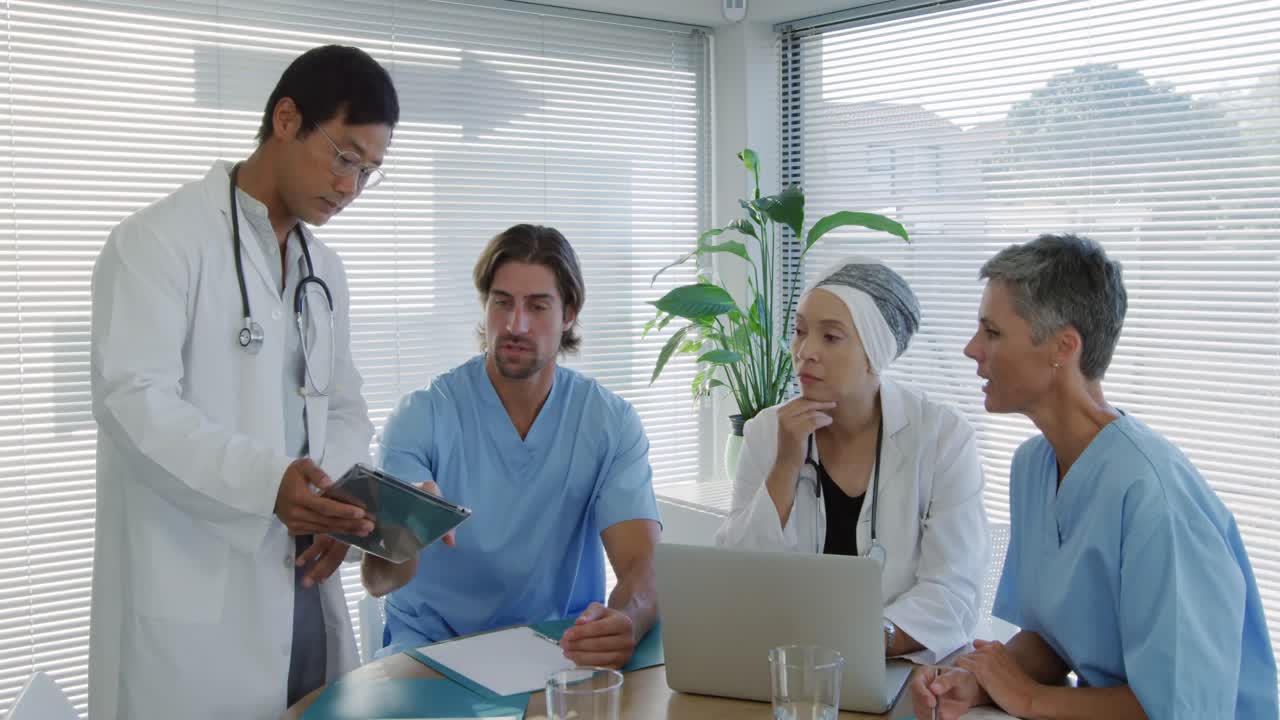 Premium stock video - Medical professionals at work