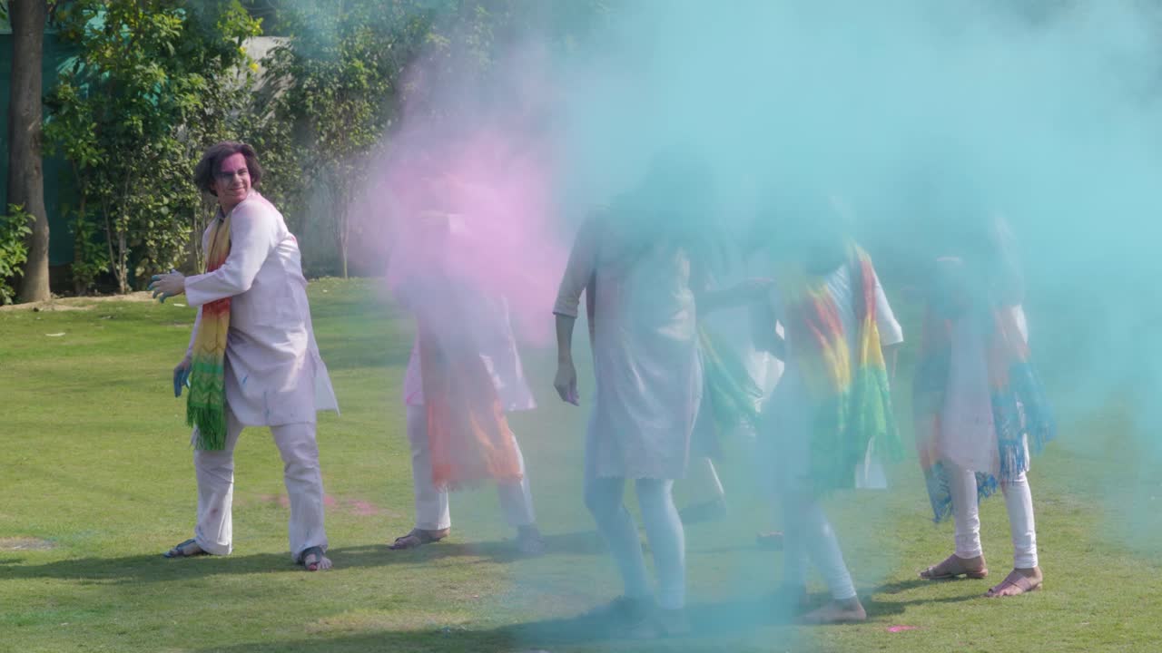 Indian people throwing Holi colors at each other | Premium Stock Video ...
